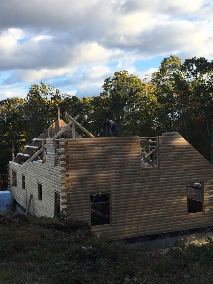 Back to Basics: Log Raising, Purlins & Trusses - Katahdin Cedar Log Homes