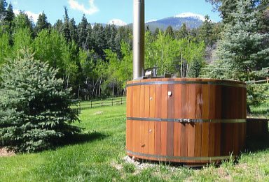 Custom Cedar Hot Tubs Make Splash | Katahdin Cedar Log Homes